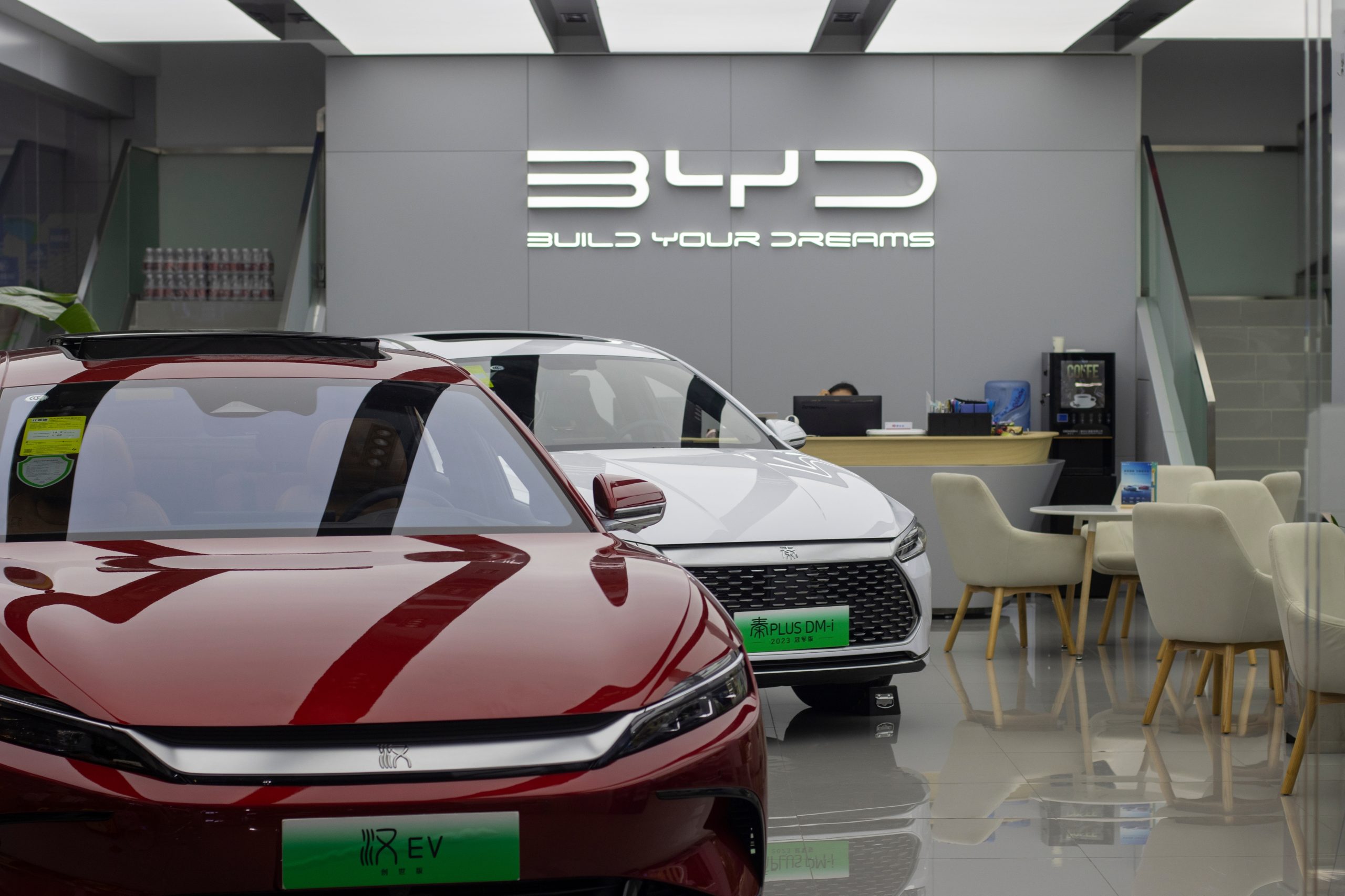 BYD targets 800k abroad EV sales by 2025 – Asia Tech Times