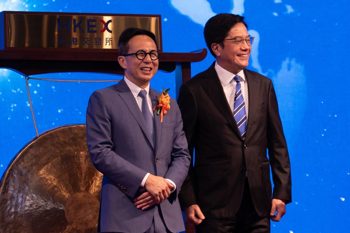 Hong Kong Billionaire Richard Li’s Insurance company FWD Debuts In Long ...